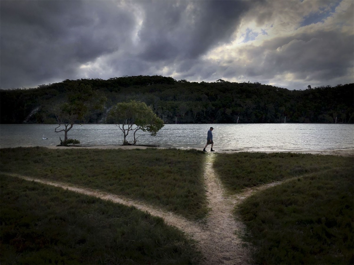 Being Present | Victoria Cooper and Doug Spowart Wangaratta Art Gallery
